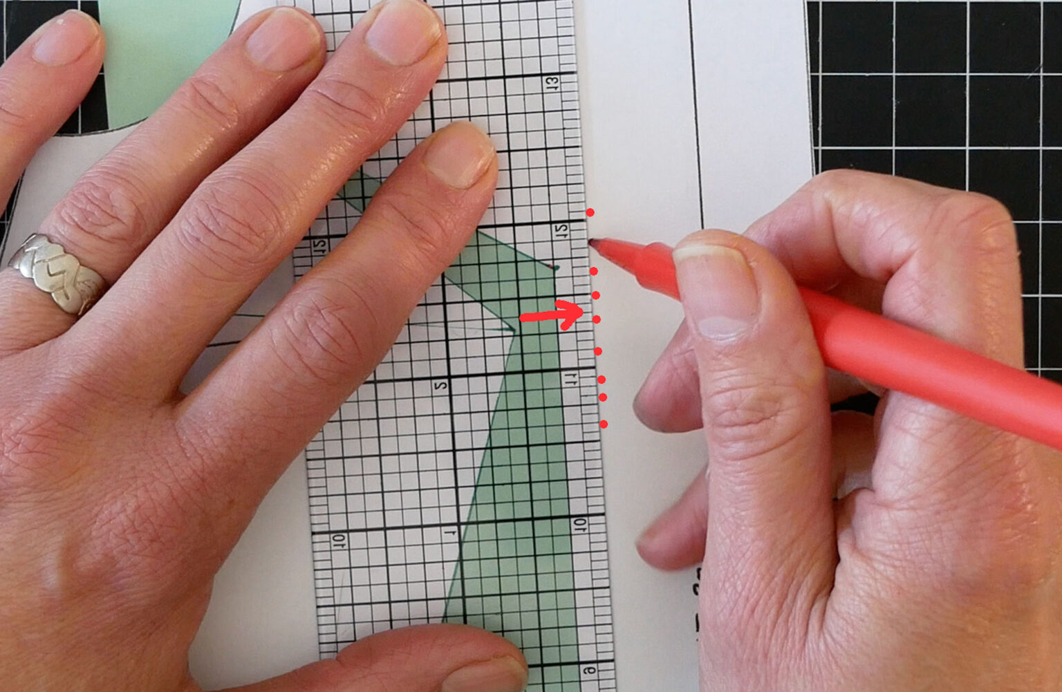 When and How to do a Small Bust Adjustment – The Daily Sew