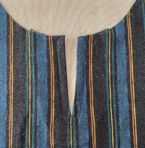 How to Add a Slit Opening to a Neckline – The Daily Sew