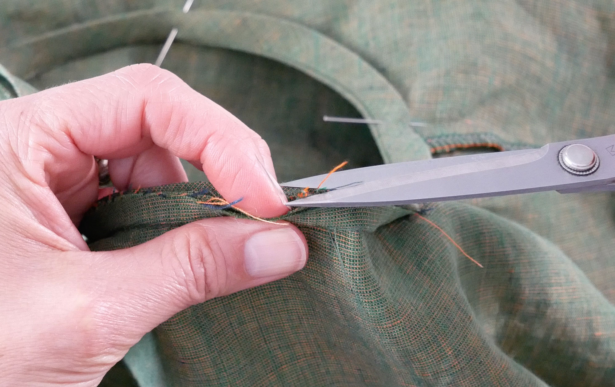 How to Make Bias Binding & How to Finish a Neckline with Bias Binding ...