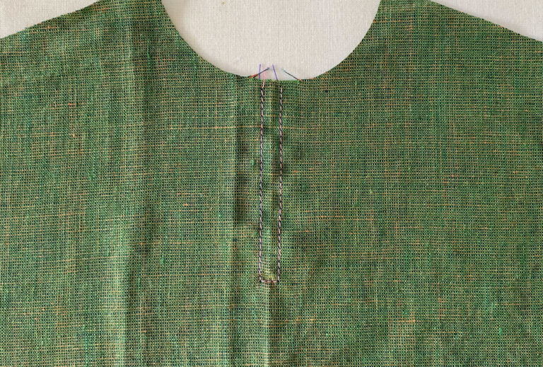 How to Add a Slit Opening to a Neckline – The Daily Sew
