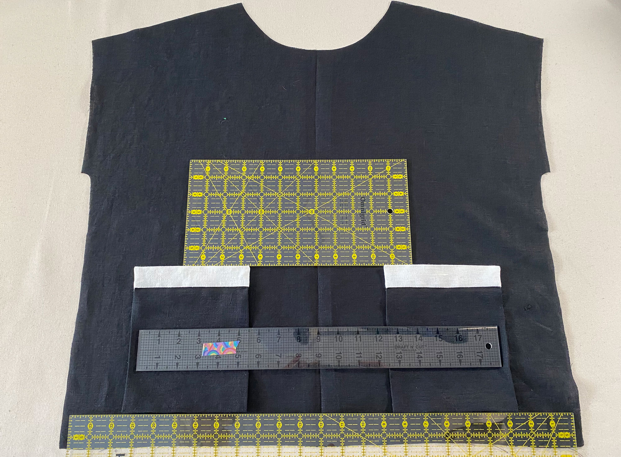 How to Add a Patch Pocket – The Daily Sew